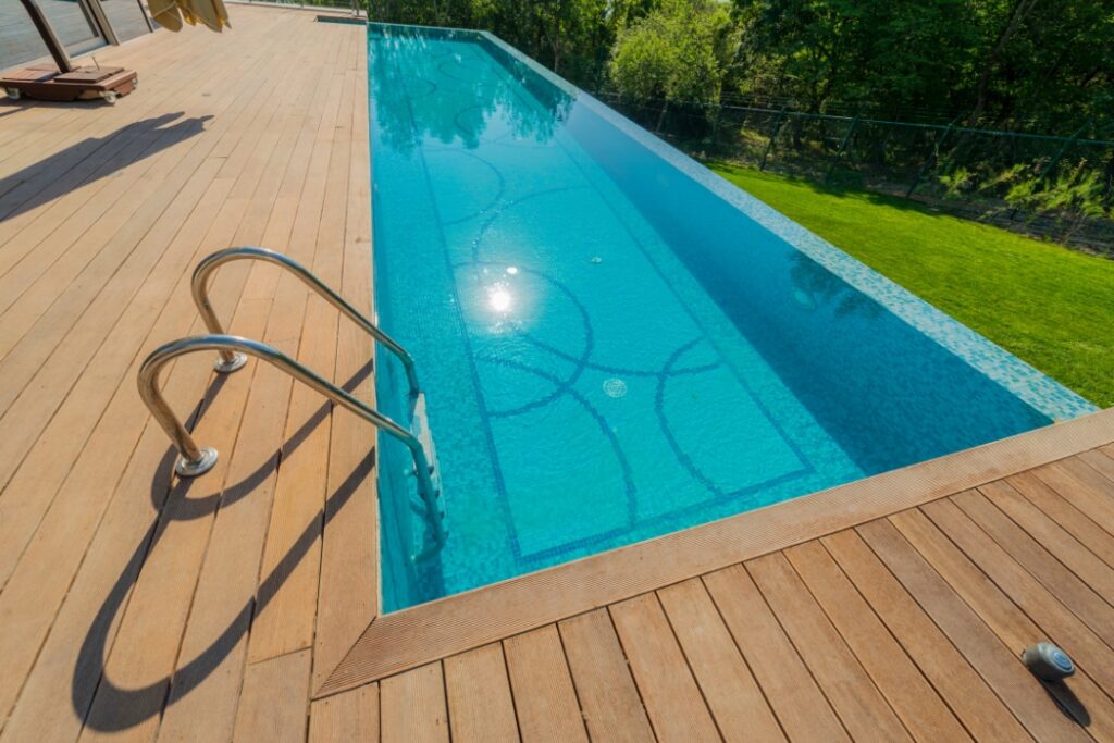 Infinity Pool Installation & Designs | Advance Pools Inc.